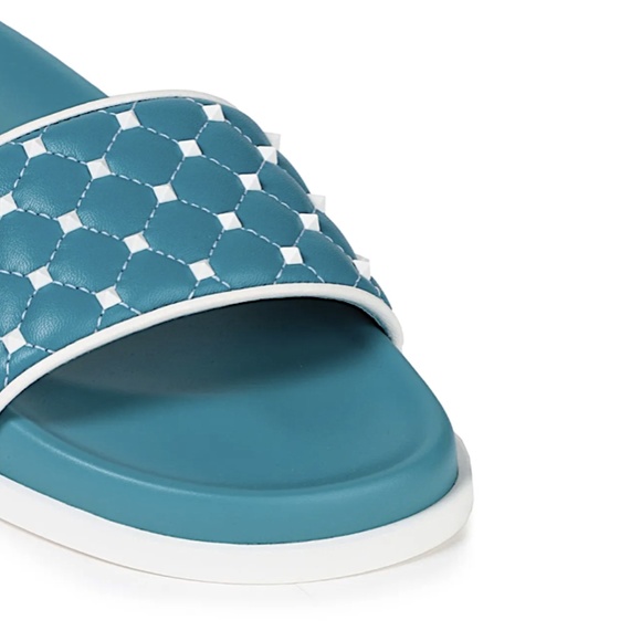 Valentino Garavani | Shoes | Valentino Garavani Rockstud Quilted Pool ...